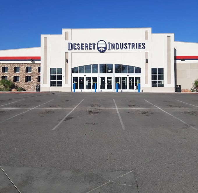 Desert minimalism meets thrift maximalism—the clean lines of Deseret's exterior give no hint of the organized chaos waiting inside.