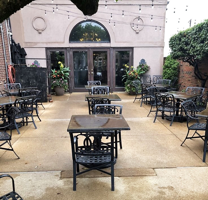 The patio offers al fresco dining with a side of people-watching—the perfect setting for lingering over that last glass of wine on a St. Louis evening.