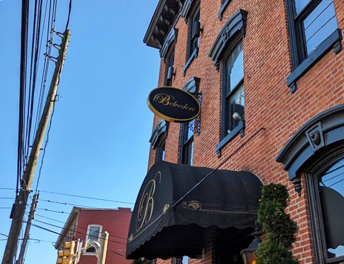 The iconic Belvedere sign—a beacon for food lovers that simply states: "Yes, this is the place you've been hearing about."