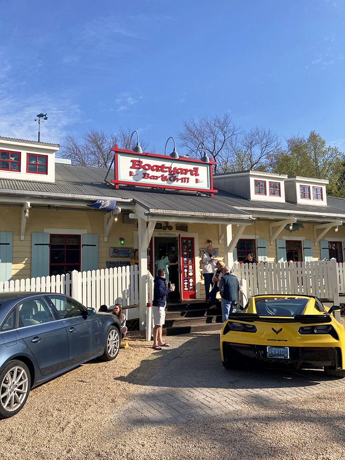 The entrance that's seen everything from first dates to anniversary celebrations, with cars that suggest both locals and visitors know the secret.