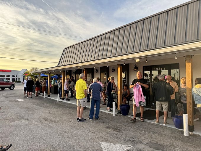 That line outside isn't just decoration—it's a crowd of people who know that waiting for great seafood is like waiting for a sunset: always worth it.