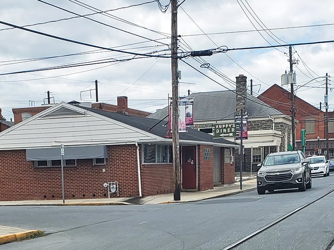 From this unassuming corner in Middletown, Kuppy's Diner has served generations of locals and travelers, proving that sometimes the best things come in modest packages.