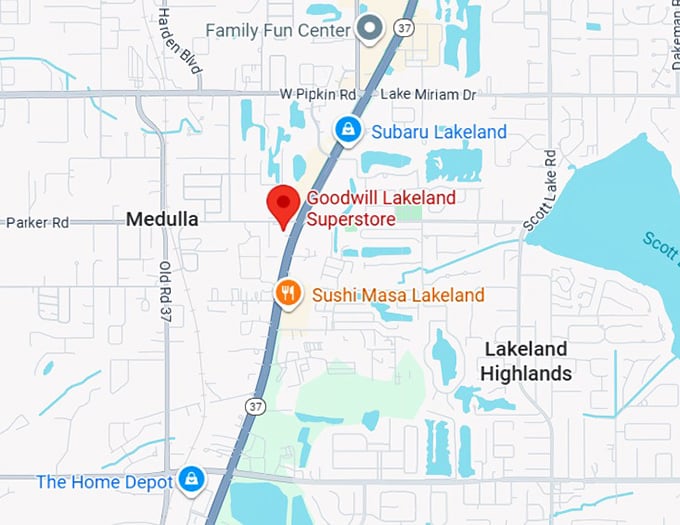 16. goodwill lakeland superstore (5411 florida ave s) map