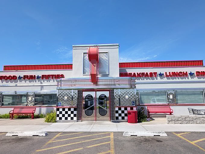 Classic red and white stripes never go out of style - this diner screams "comfort food ahead!"