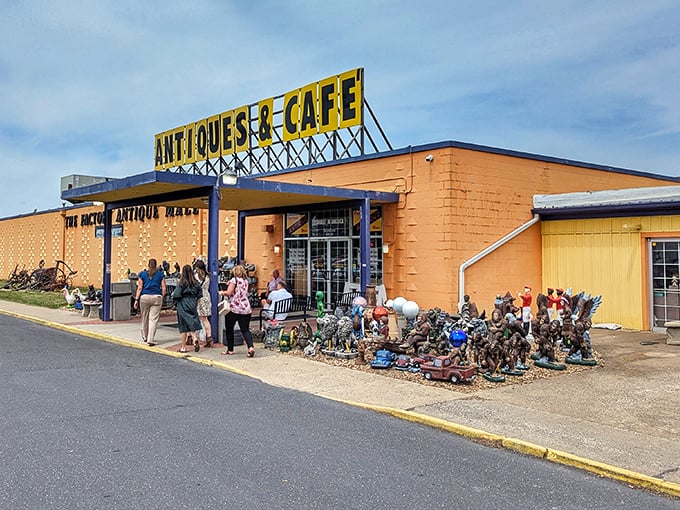 Look at that crowd gathering like it's Black Friday – except everyone's hunting vintage treasures instead of electronics!