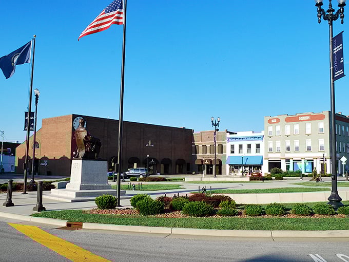 Hodgenville's town square stands proudly with its memorial and flags – small-town America at its patriotic best.