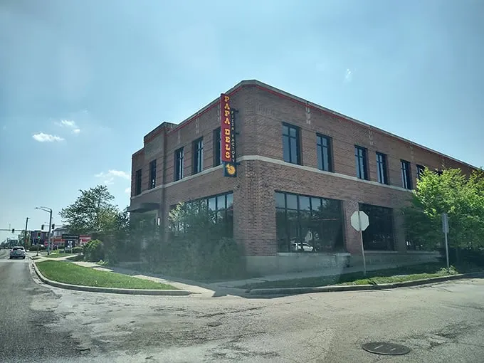 Papa Del's brick building stands like a pizza fortress, promising deep-dish treasures within its walls.