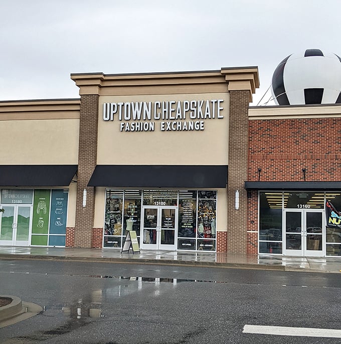 The storefront says it all – Uptown Cheapskate isn't your grandmother's thrift store. Fashion forward meets budget friendly!