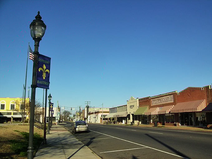 Downtown Bastrop welcomes you with classic brick buildings and a "Welcome to Bastrop" banner that practically screams "your Social Security will go further here!"