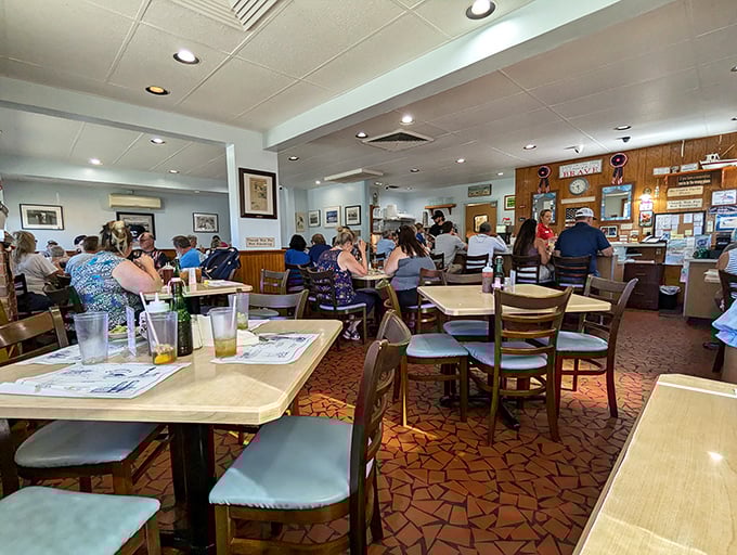 No fancy lighting or designer chairs here—just tables full of happy diners who know the difference between trendy and timeless.