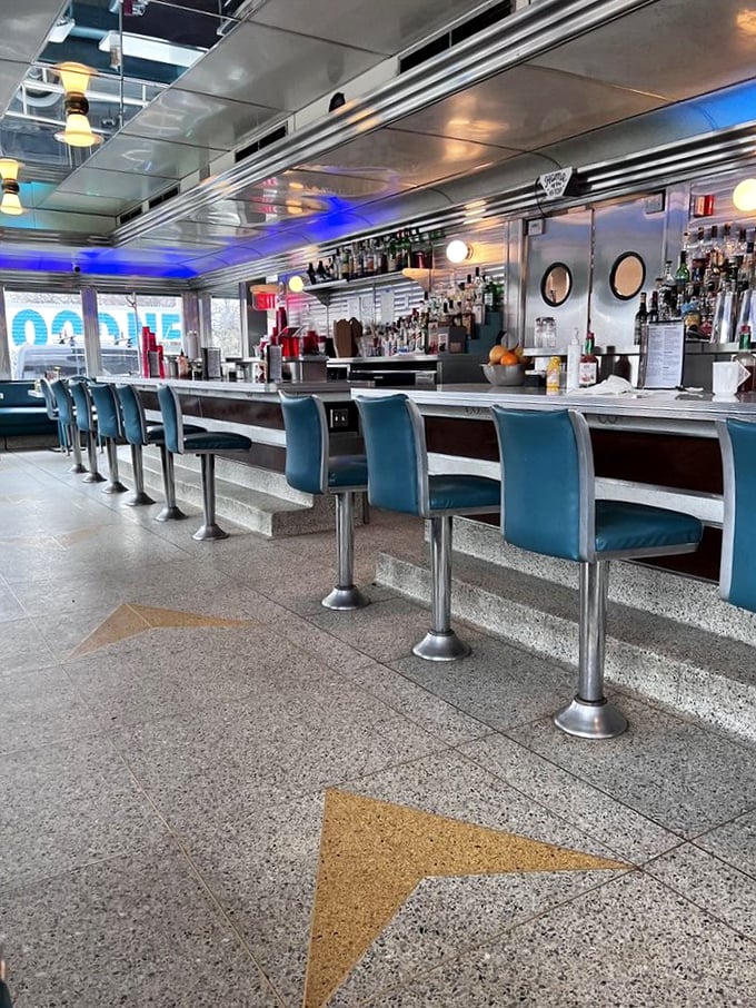 The counter seating at Hi-Lo isn't just functional—it's front-row tickets to the greatest show on earth: watching your food being made while eavesdropping on local gossip.