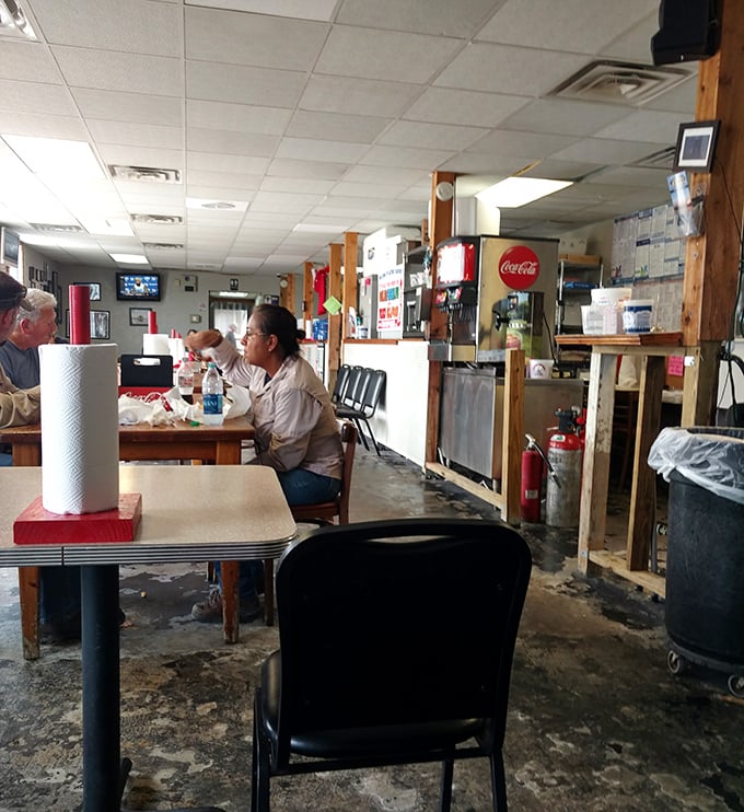 No-frills dining at its finest. Walker's interior proves the age-old truth: the less fancy the decor, the more mind-blowing the barbecue.