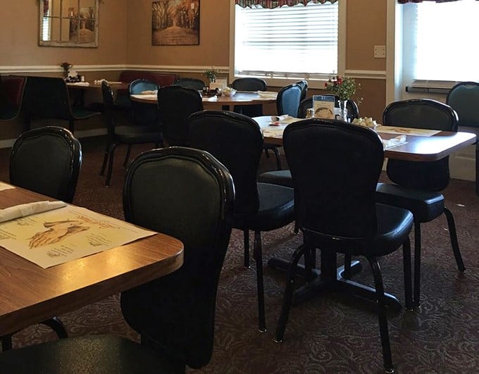Simple tables, comfortable chairs, and an atmosphere that says "relax and enjoy" – this is dining done right, folks.