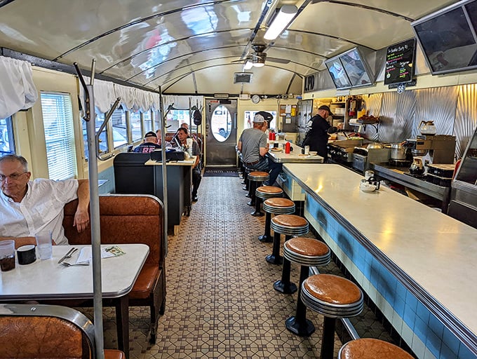 Step inside and time travel begins—curved ceiling, counter seating, and the symphony of spatulas on the griddle create the perfect breakfast soundtrack.