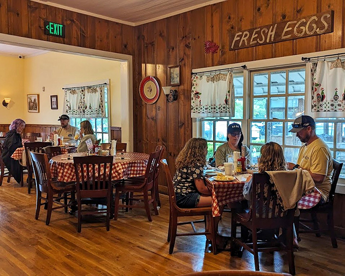Wood-paneled walls, checkered tablecloths, and that "FRESH EGGS" sign – stepping into Loveless feels like coming home to the South you've always dreamed about.