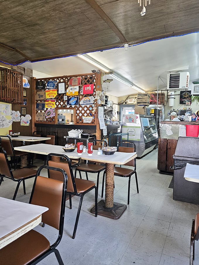 No-frills dining at its finest. Those rope-wrapped table bases aren't just decorative—they're practically whispering sea shanties while you crack into your crab legs.