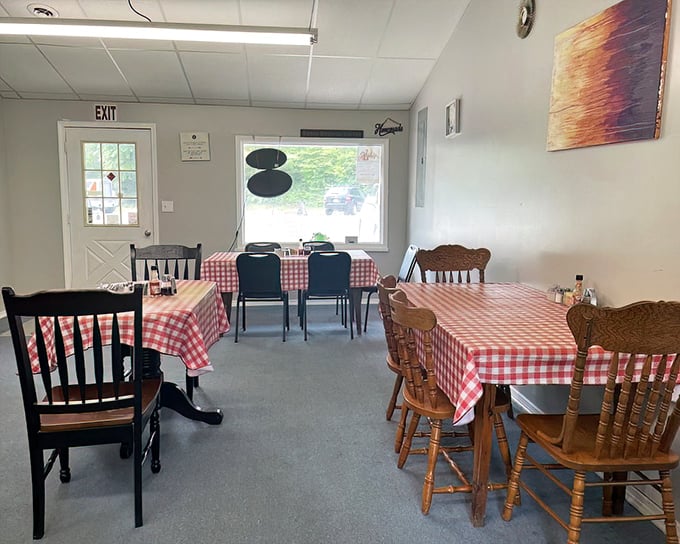 Red and white checkered tablecloths aren't trying to be trendy—they're just keeping the tradition of comfort alive.