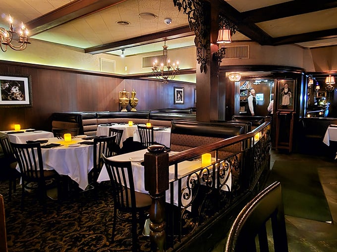 Step inside and time slows down—dark wood, white tablecloths, and ornate ironwork create the kind of atmosphere where memories are made between bites.
