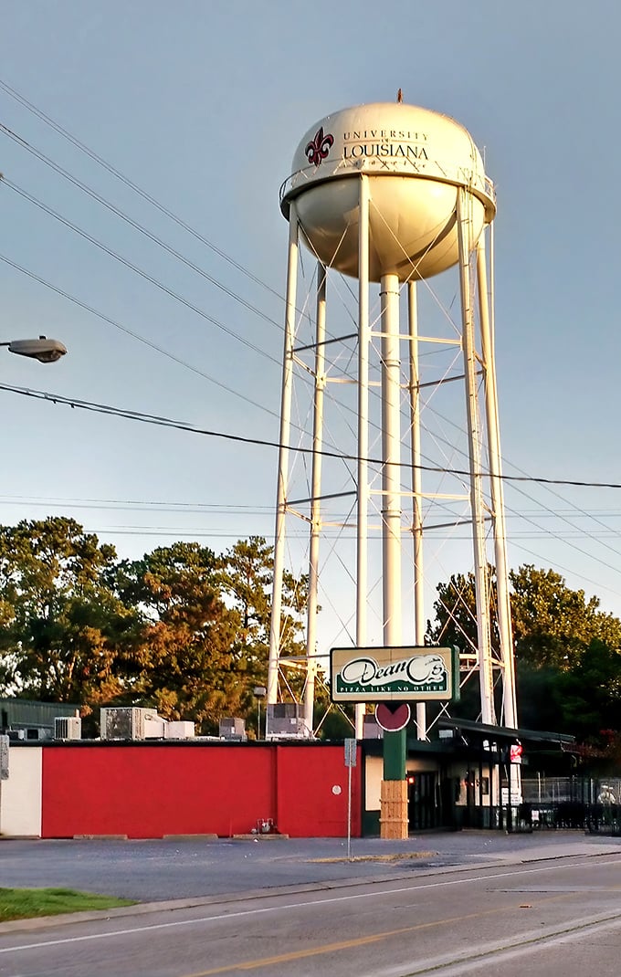 Under the watchful eye of UL Lafayette's water tower, Deano's serves up pizza perfection that keeps college students and locals coming back.
