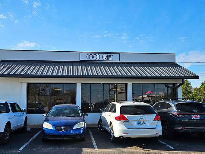 Good Gravy's unassuming storefront hides what locals know—breakfast nirvana awaits behind those doors.