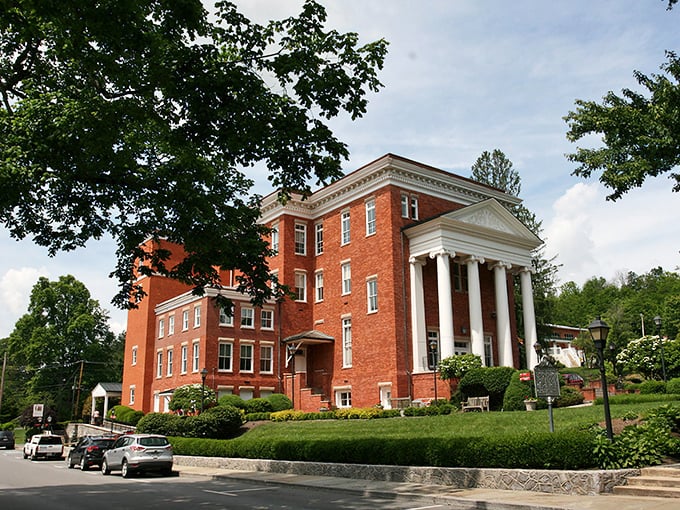 Lewisburg's stately brick building commands attention like a distinguished gentleman at a garden party. Those columns aren't just showing off—they're telling history.