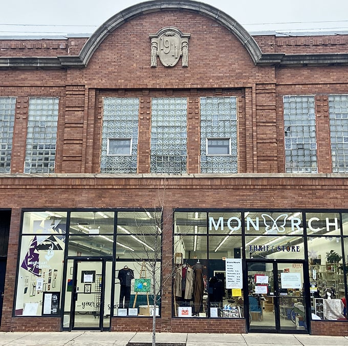 Historic brick meets modern thrift magic in this beautifully preserved Chicago building with character.