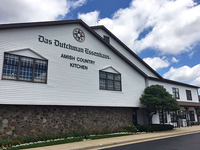 The name might be a tongue-twister, but Das Dutchman Essenhaus speaks the universal language of "come hungry, leave happy."