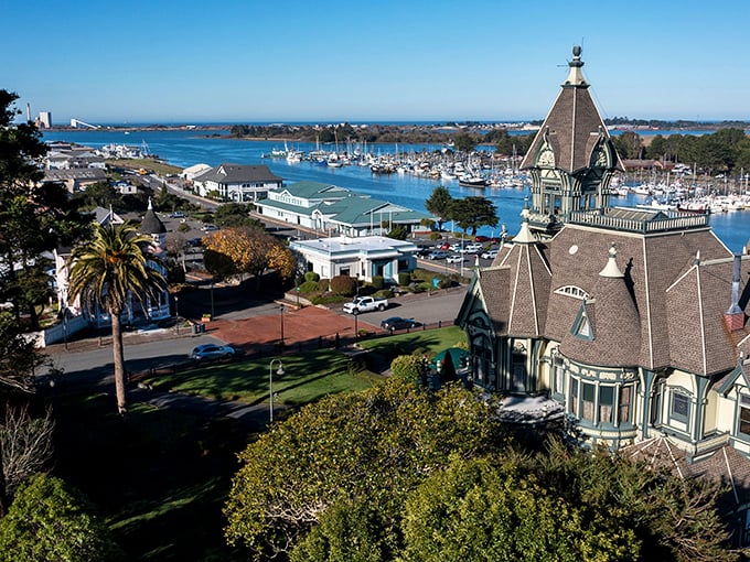 Those stately Victorian towers overlooking the harbor prove that grandeur doesn't always require a Beverly Hills budget.