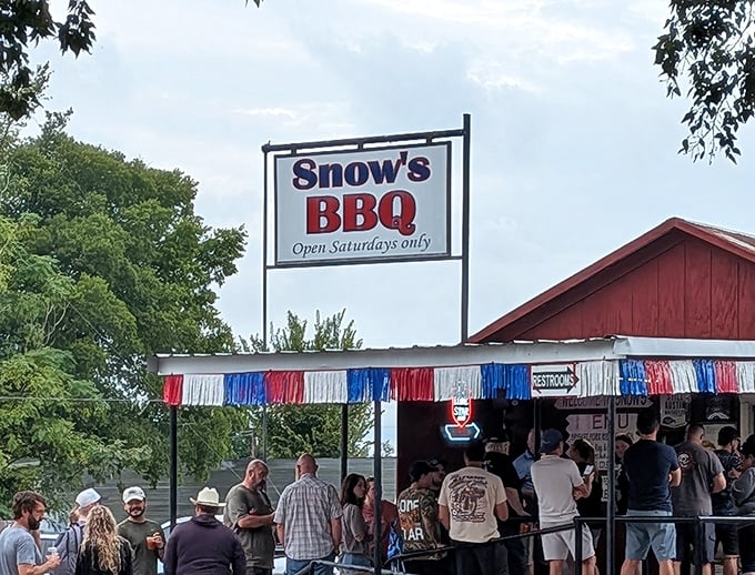 The line forms early at Snow's—Texas' most famous weekend-only BBQ joint. Those red, white, and blue decorations scream "American treasure."