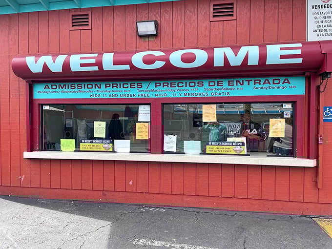 "WELCOME" indeed! This admission booth has witnessed thousands of hopeful bargain hunters entering with empty bags and exiting with full hearts.