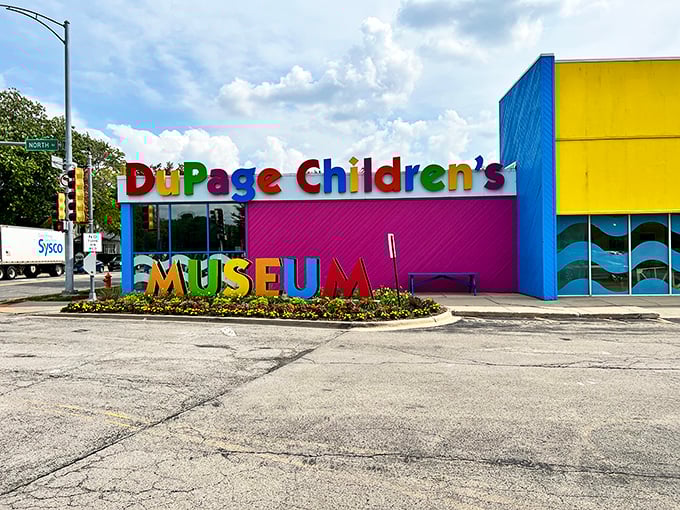 The DuPage Children's Museum proves that primary colors never go out of style, especially when they're housing the antidote to "I'm bored."