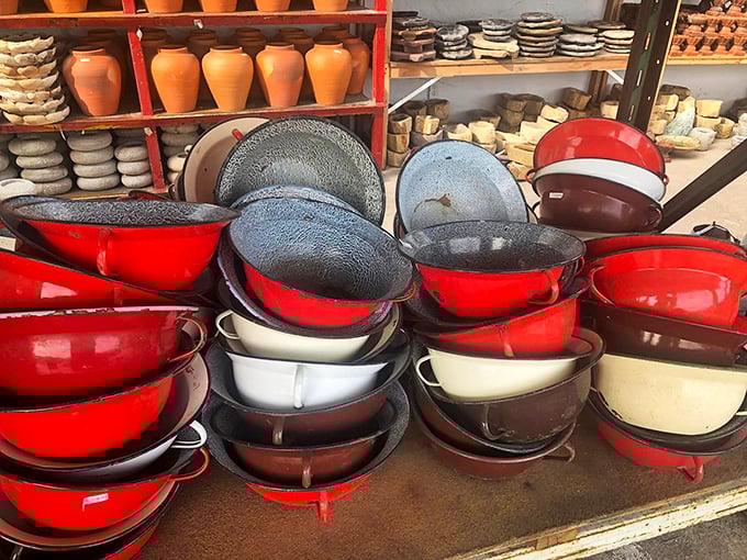 The holy grail of kitchenware—enamel bowls in fire-engine red that could tell stories of countless family recipes. Grandma would approve of this collection.
