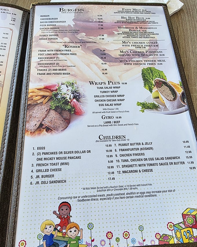The menu at Mo's reads like a love letter to Jewish deli classics. From burgers to knishes, every comfort food craving finds its match here.