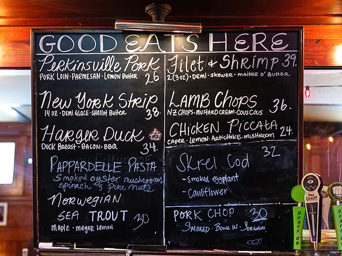The chalkboard menu at Bonge's tells you everything you need to know—this is serious food with zero pretension. "Good Eats Here" isn't just a slogan.