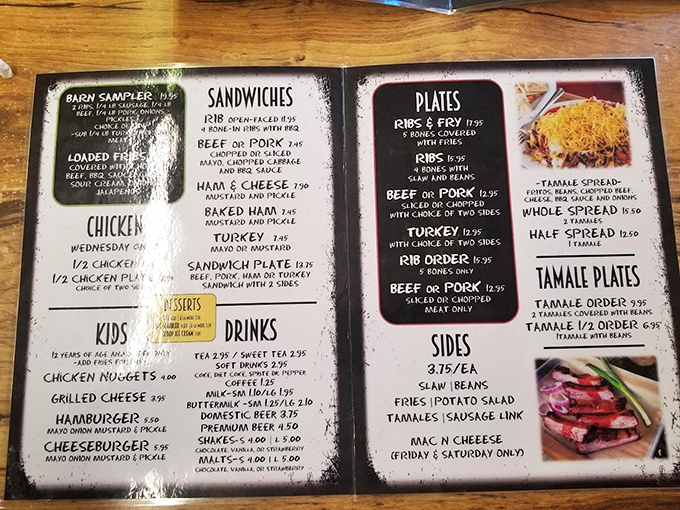 The menu at McClard's reads like a love letter to smoked meat enthusiasts. That "Tamale Spread" isn't just a dish—it's an Arkansas institution.