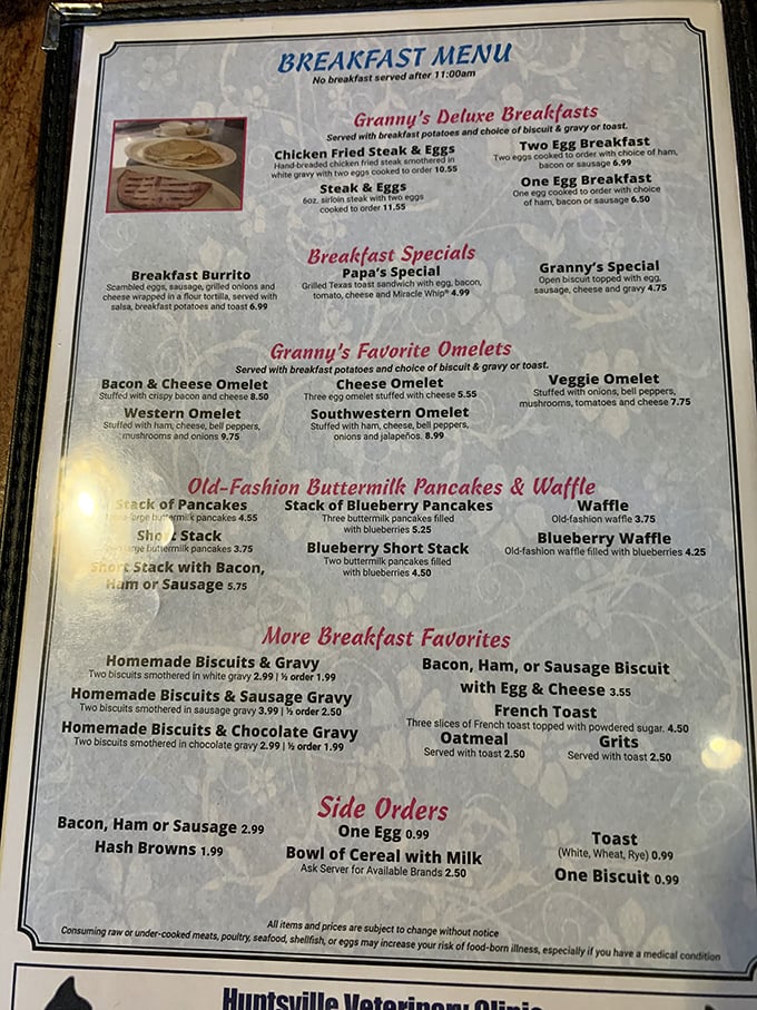 The breakfast menu reads like a love letter to morning indulgence – chicken fried steak and eggs, chocolate gravy, and pancakes that would make IHOP executives weep.