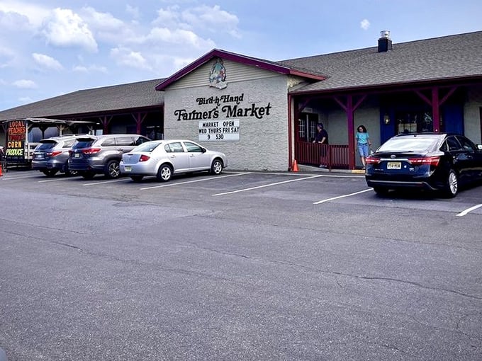 Wednesday through Saturday, this market transforms into a wonderland of Amish-made treats that'll have you planning your next visit.
