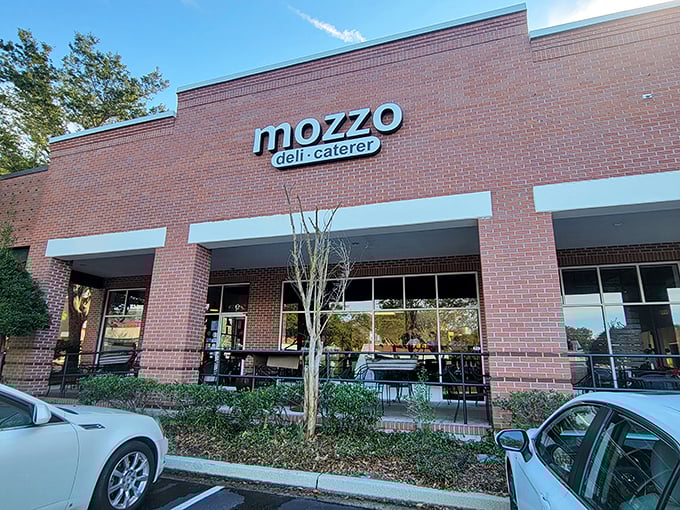 Clean lines and big windows – Mozzo knows great sandwiches have nothing to hide.