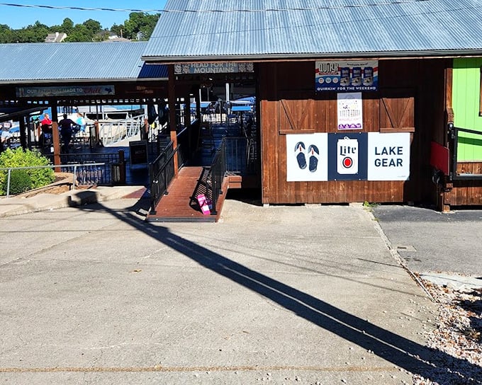 Nothing says "lake life" quite like Shorty Pants' rustic charm – where flip-flops are the dress code and seafood is the language.