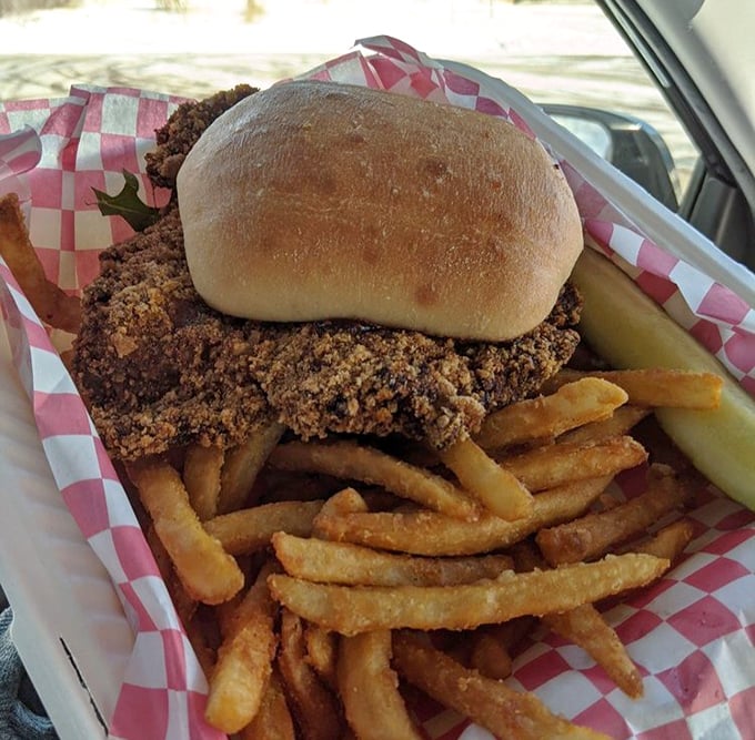 This isn't just a chicken sandwich; it's a masterclass in crunch-to-juiciness ratio. The kind of meal that makes you involuntarily close your eyes on the first bite.