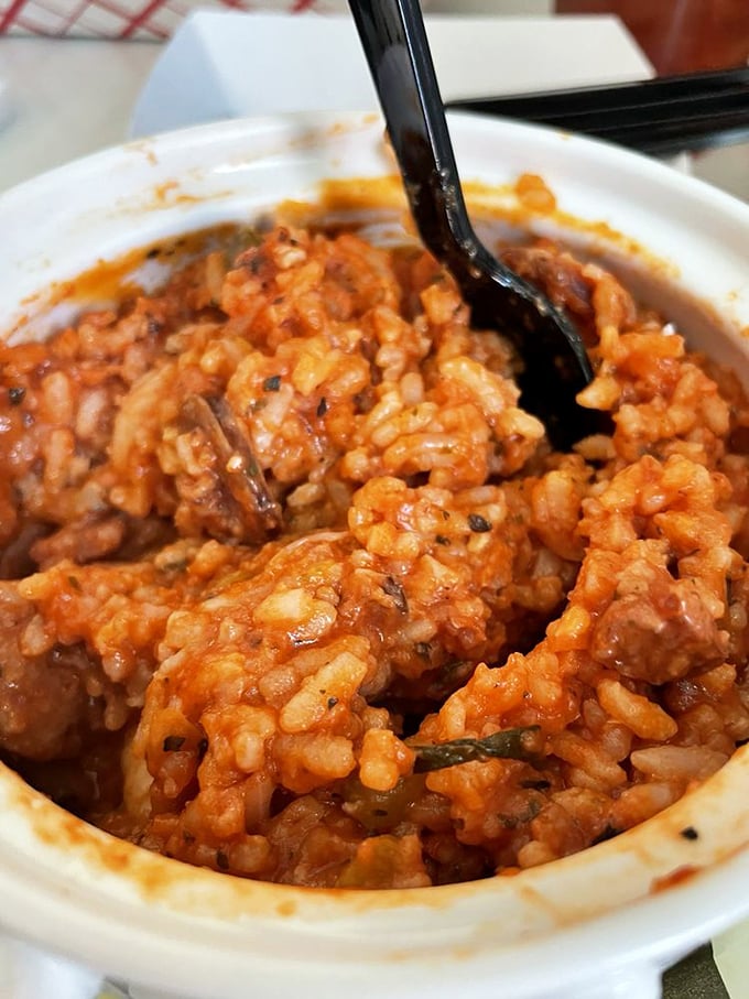 Jambalaya that means business – each spoonful delivers a perfect marriage of rice, spice, and everything nice that would make any Louisiana native nod in approval.
