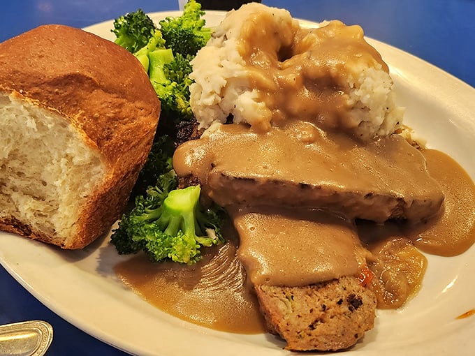 Meatloaf that makes you question every other meatloaf you've ever eaten. That gravy doesn't just talk—it sings a full Broadway number.