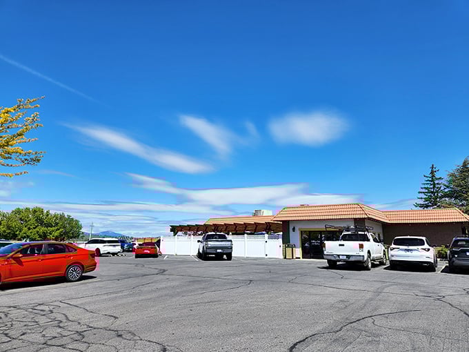 This low-slung building promises comfort without the fuss – exactly what a small town should deliver.