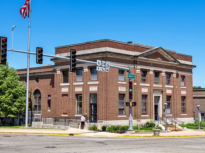 Princeton's historic post office doesn't just deliver mail—it delivers a masterclass in early 20th century civic architecture with its stately columns and brick façade.