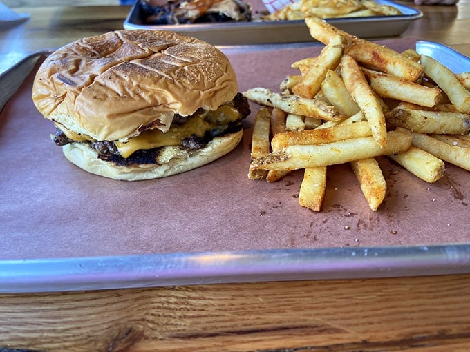 The Smash Burger doesn't just whisper your name—it belts out a full Broadway number. Those seasoned fries are the perfect backup singers. 