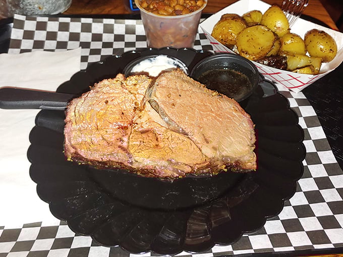 This prime rib doesn't just have a smoke ring – it has a smoke halo. The kind of meat that makes vegetarians question their life choices.