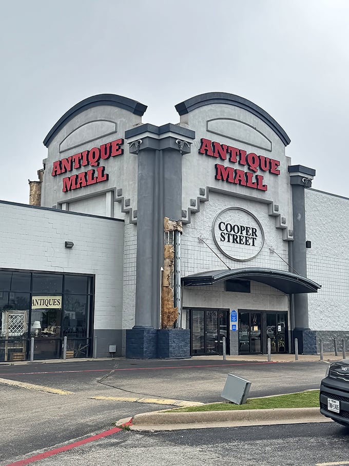 Cooper Street Antique Mall's grand theater-style entrance makes even window shopping feel like a special event.