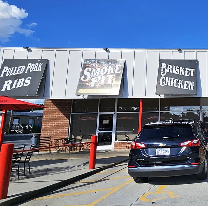 The Smoke Pit doesn't mince words – those bold signs tell you exactly what awaits inside this Concord favorite.