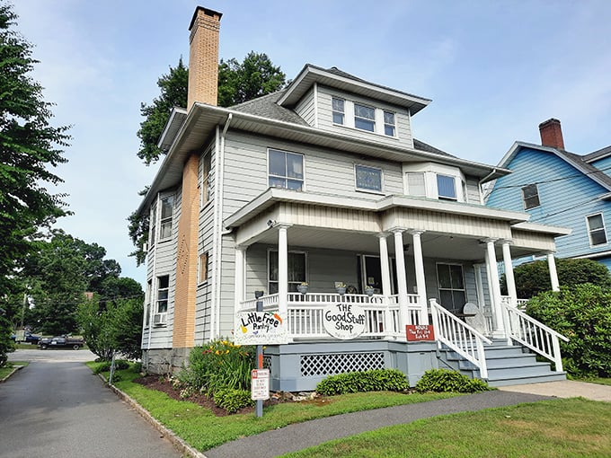 A charming Victorian house holds secrets that would make any antique lover weak in the knees with pure, unadulterated shopping excitement.