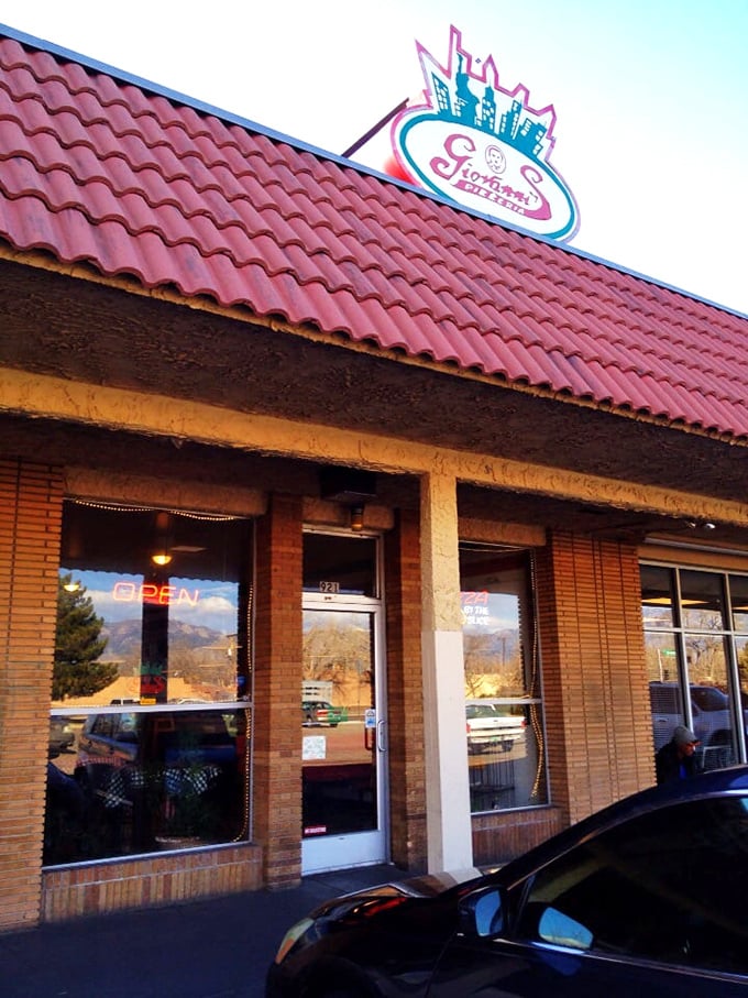 That iconic red-tiled roof isn't just for show – it's Giovanni's way of signaling "serious pizza happening here" to hungry Albuquerque residents.